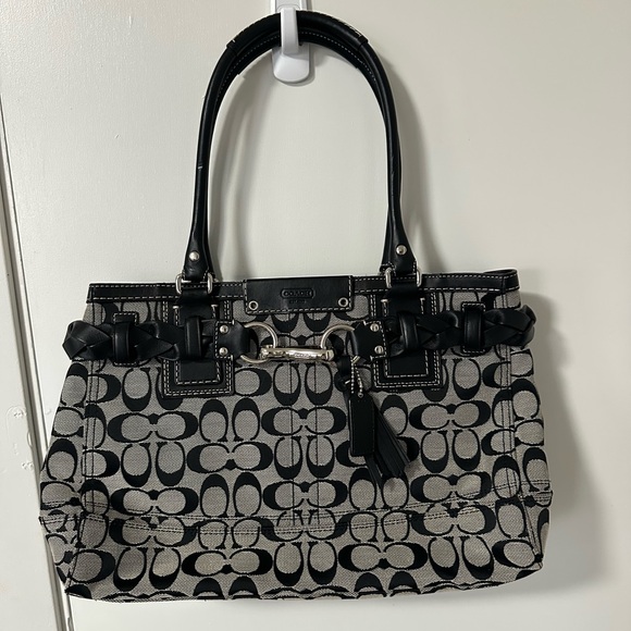 Coach | Bags | Coach Hampton Signature Carryall Black And Gray Shoulder ...